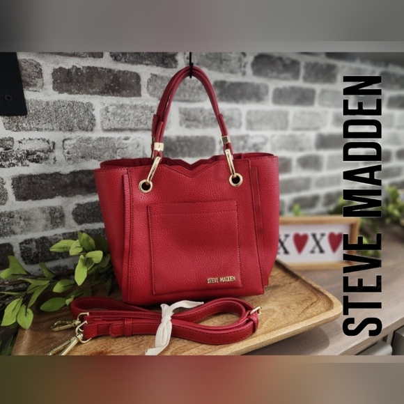 Steve Madden | Bags | Steve Madden Red Bkarta Crossbody Bag | Poshmark